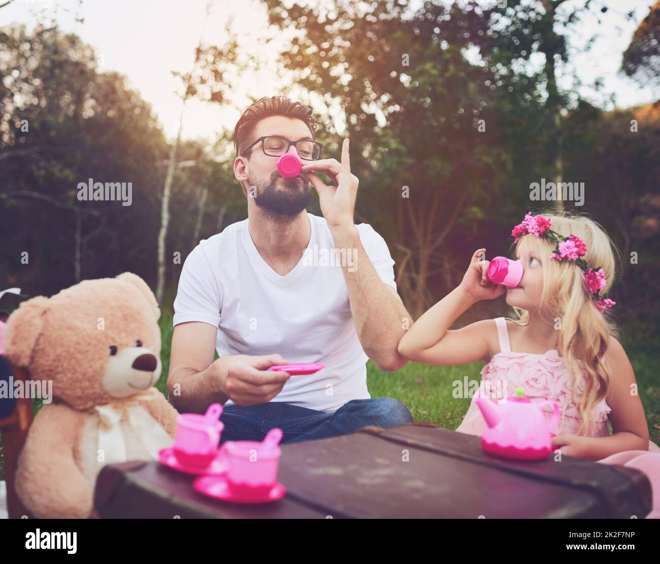 Father daughter tea party hi-res stock photography and images - Alamy