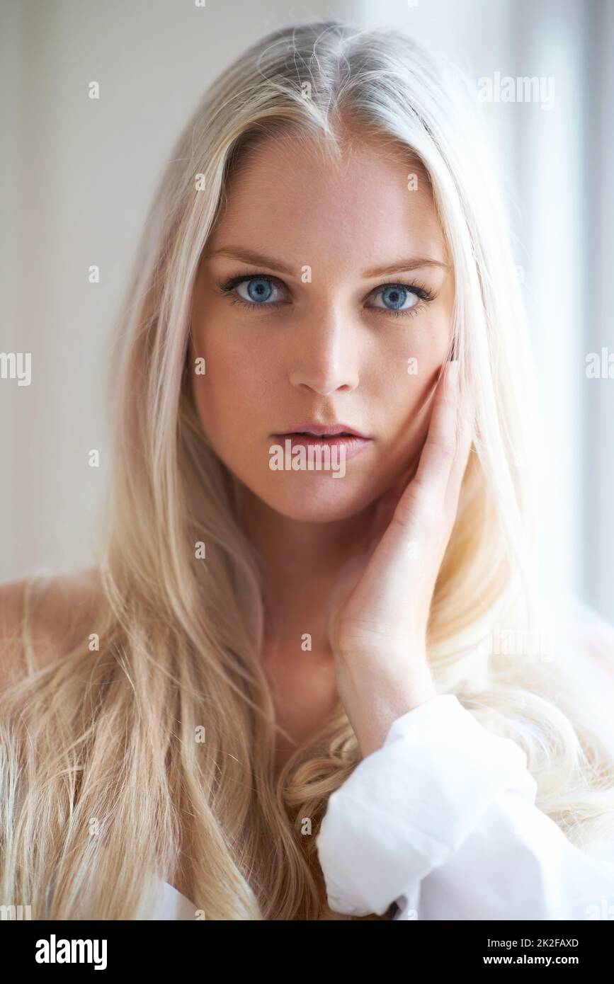 Morning true beauty hi-res stock photography and images - Alamy