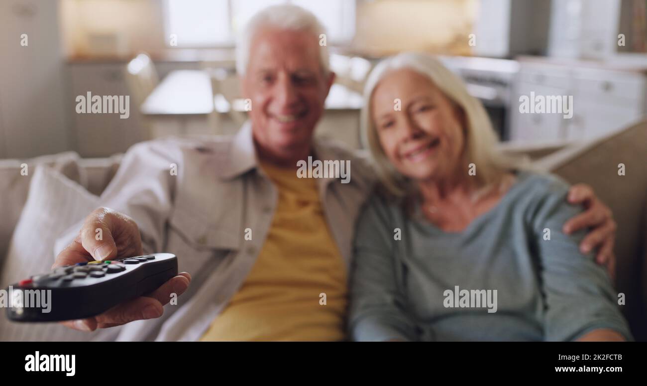 Sitting too close to tv hi-res stock photography and images - Alamy