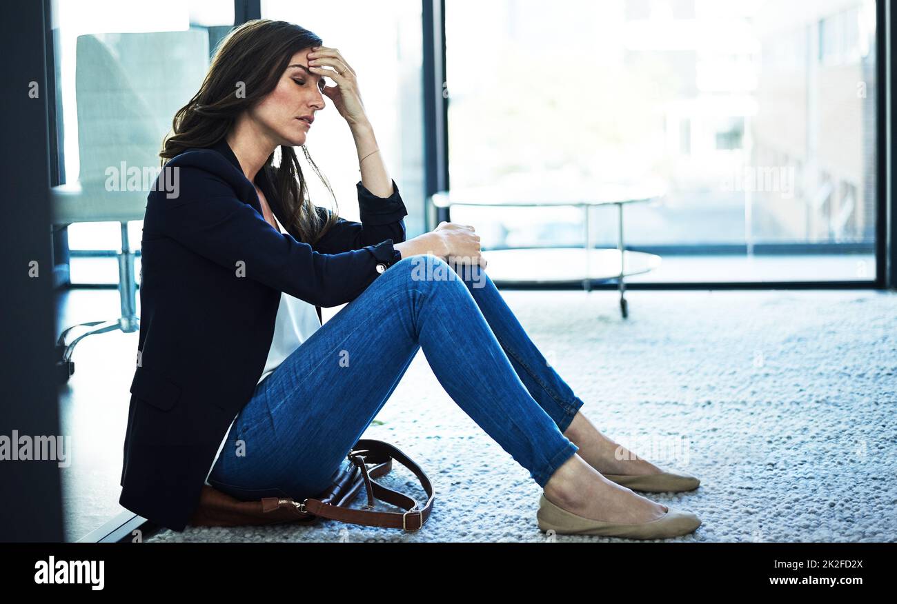 Sitting people floor stress hi-res stock photography and images - Alamy