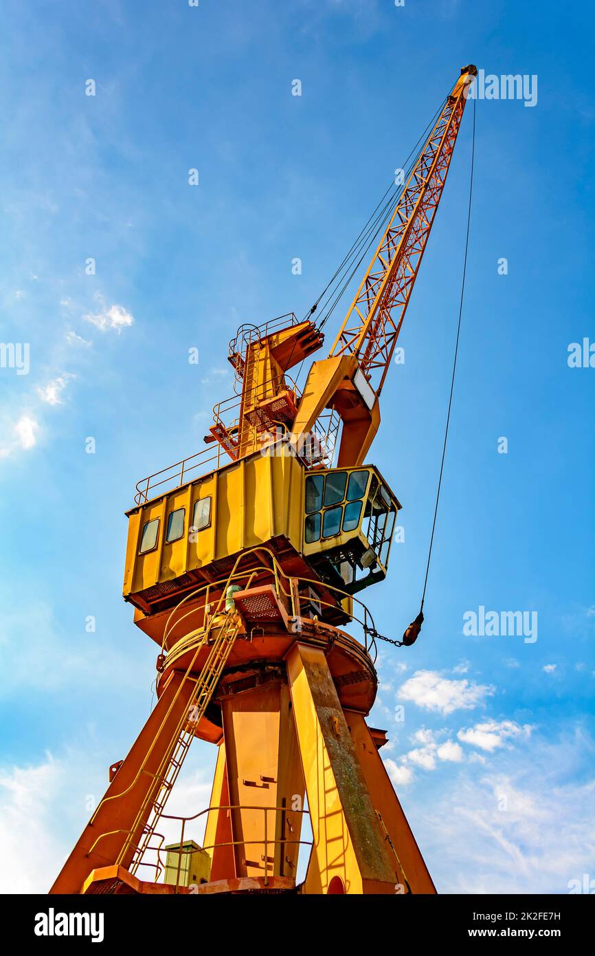 Old cargo hoist hi-res stock photography and images - Alamy