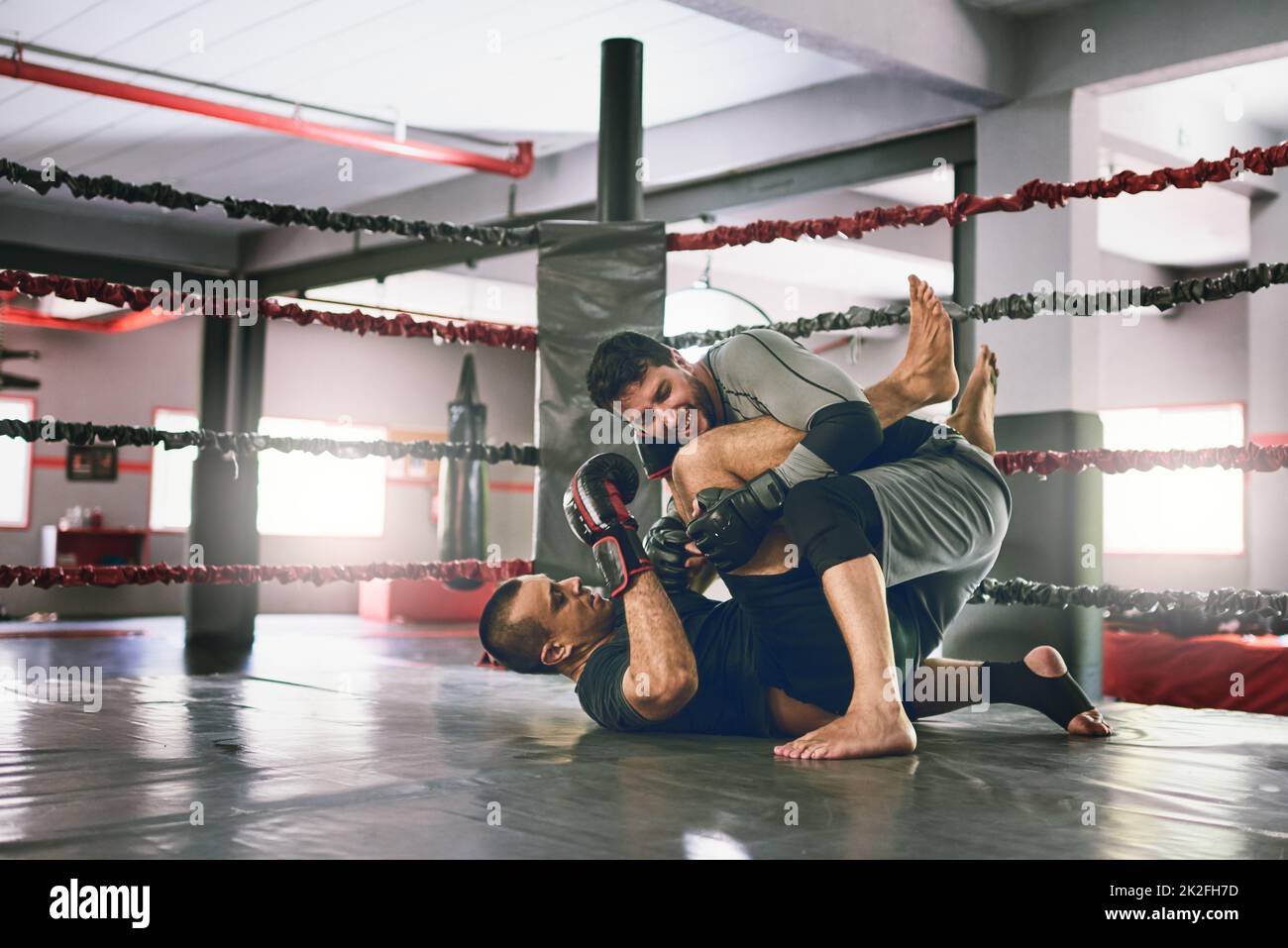 Man floor boxing ring hi-res stock photography and images - Alamy