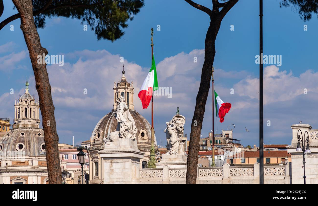 Italian flags hi-res stock photography and images - Alamy