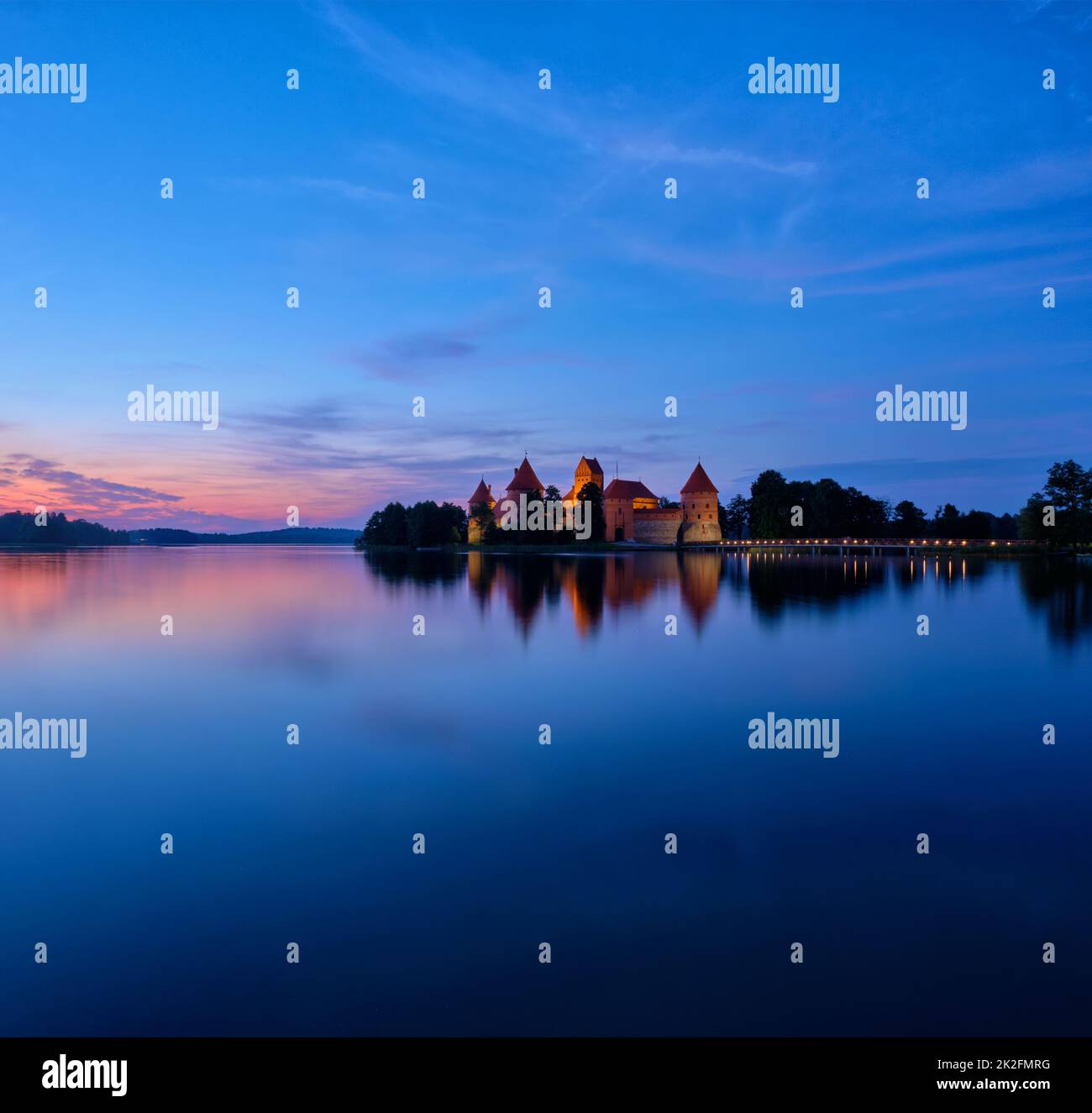 Trakai Island Castle in lake Galve, Lithuania Stock Photo - Alamy