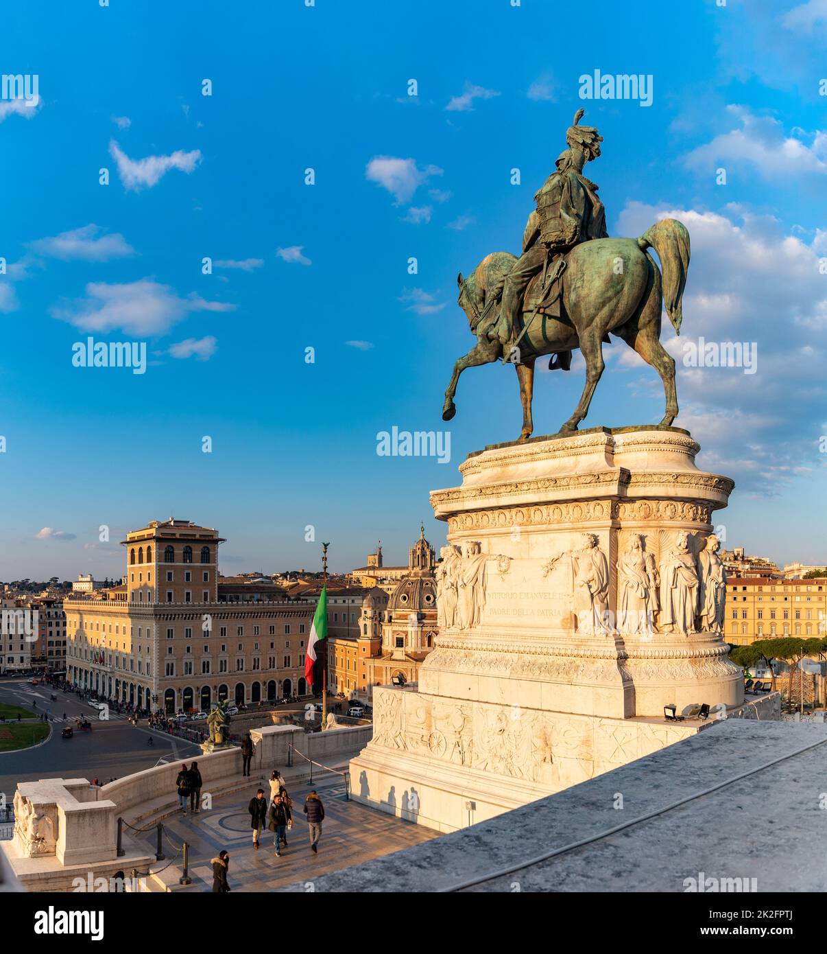 Equestrian Statue of Vittorio Emanuele II Stock Photo - Alamy