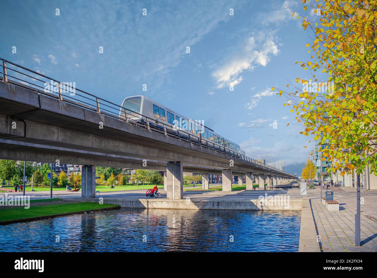 Driverless rides hi-res stock photography and images - Alamy