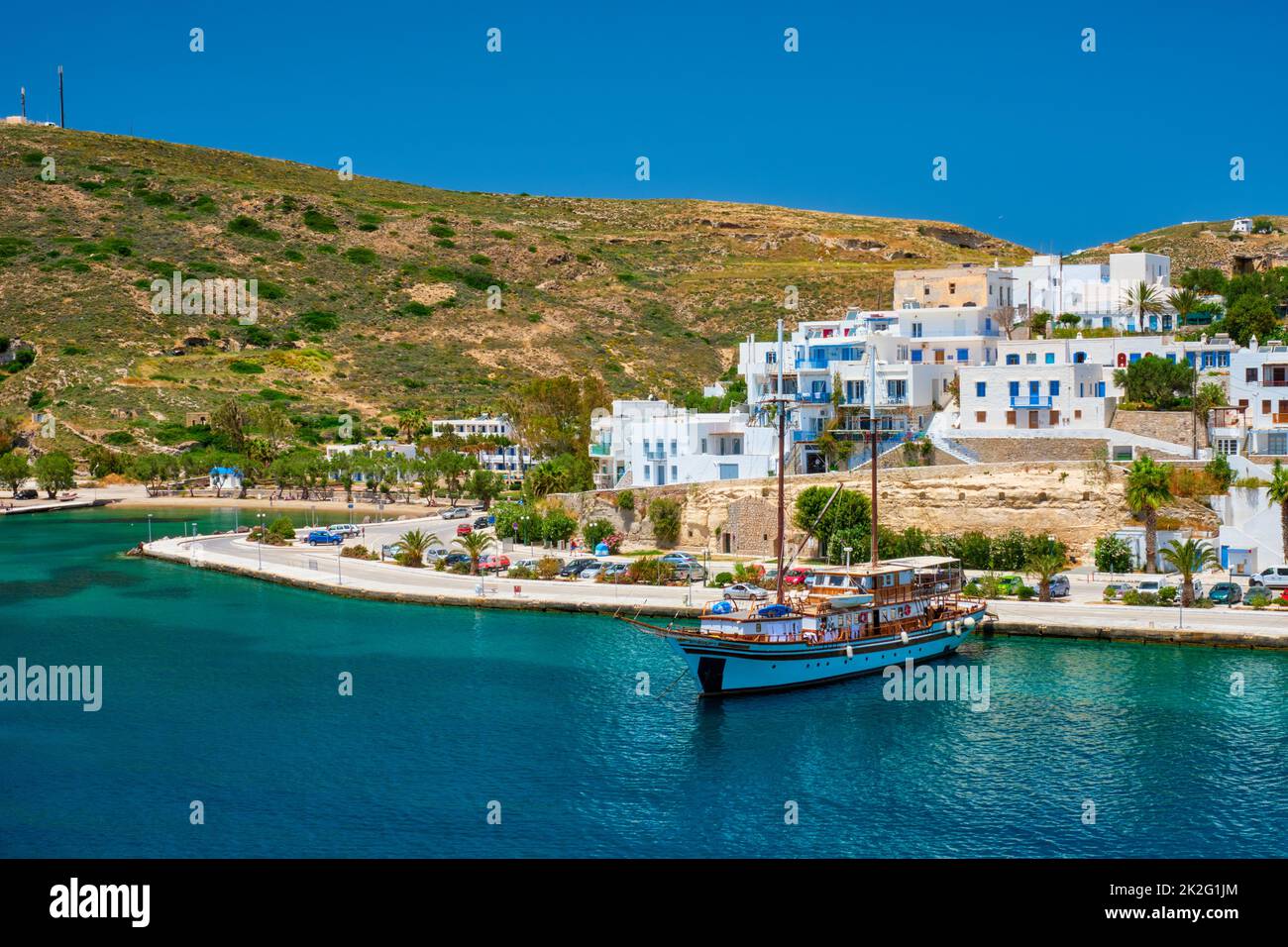 Adamantas Adamas harbor town of Milos island, Greece Stock Photo - Alamy