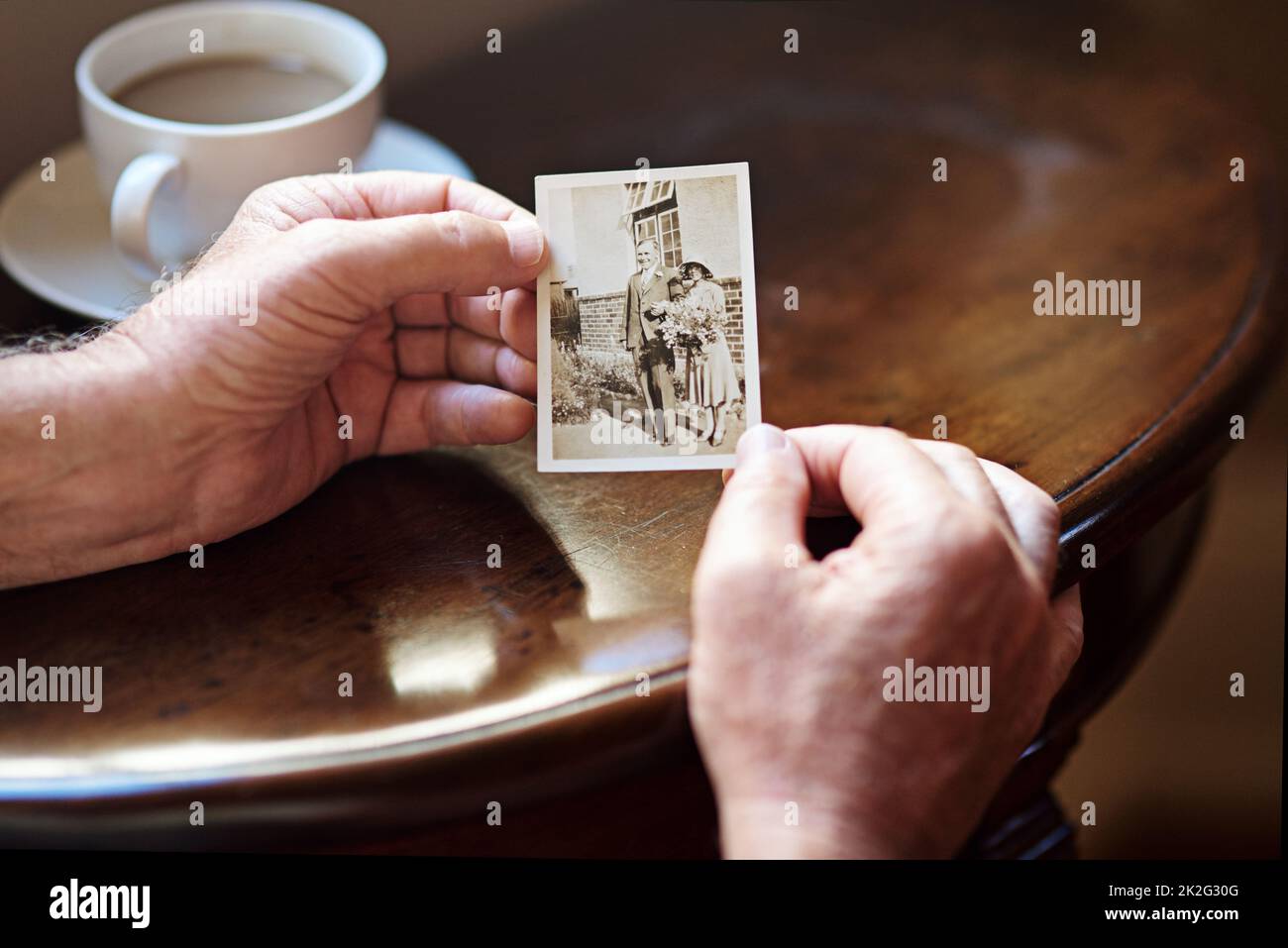 Married old man hi-res stock photography and images - Alamy