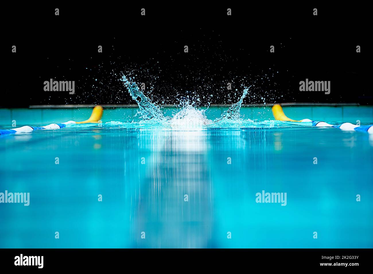 Swimming pool exercises hi-res stock photography and images - Alamy
