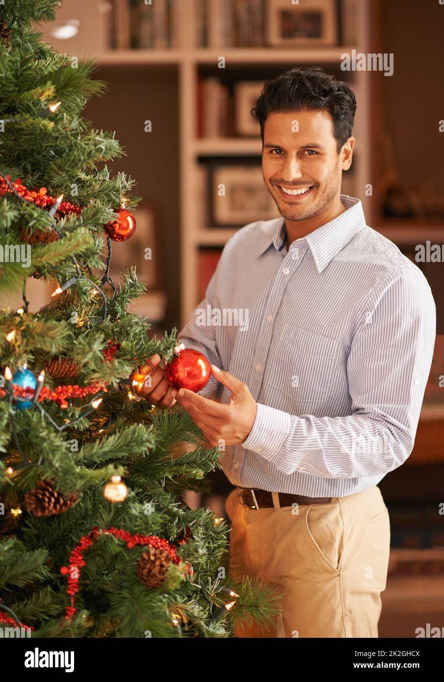 Happy man tree hi-res stock photography and images - Alamy
