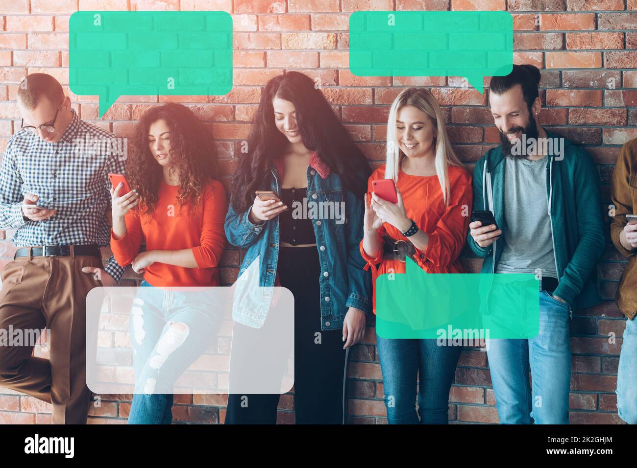 Chat messages comment in hi-res stock photography and images - Alamy