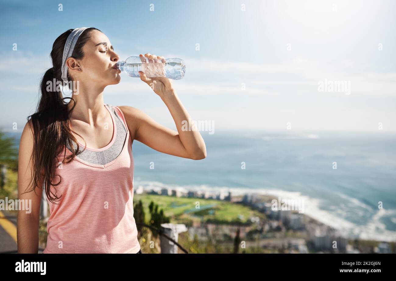 Filling up water bottle hi-res stock photography and images - Alamy
