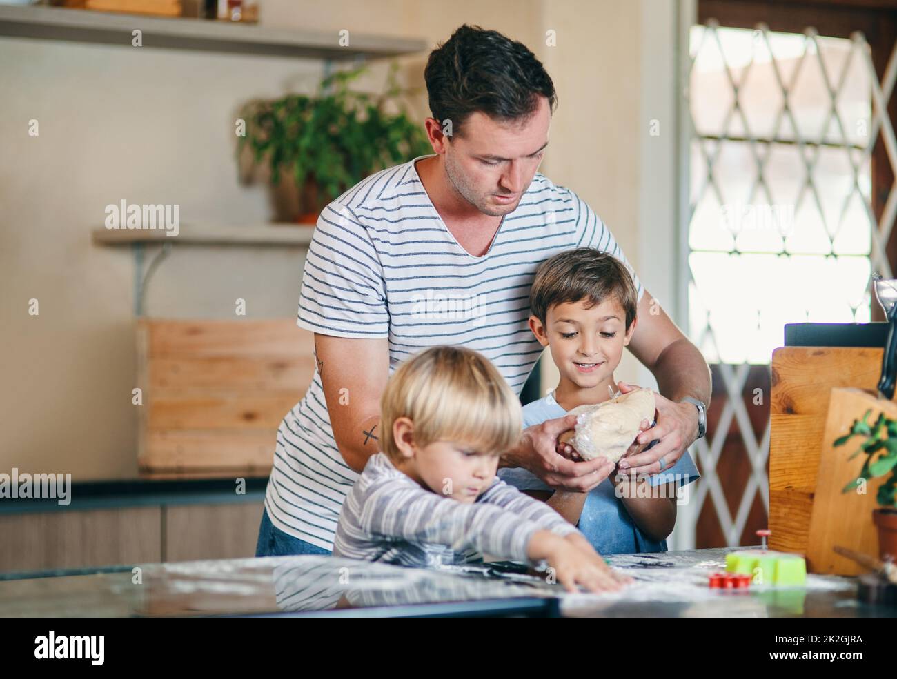 Father two young sons hi-res stock photography and images - Alamy