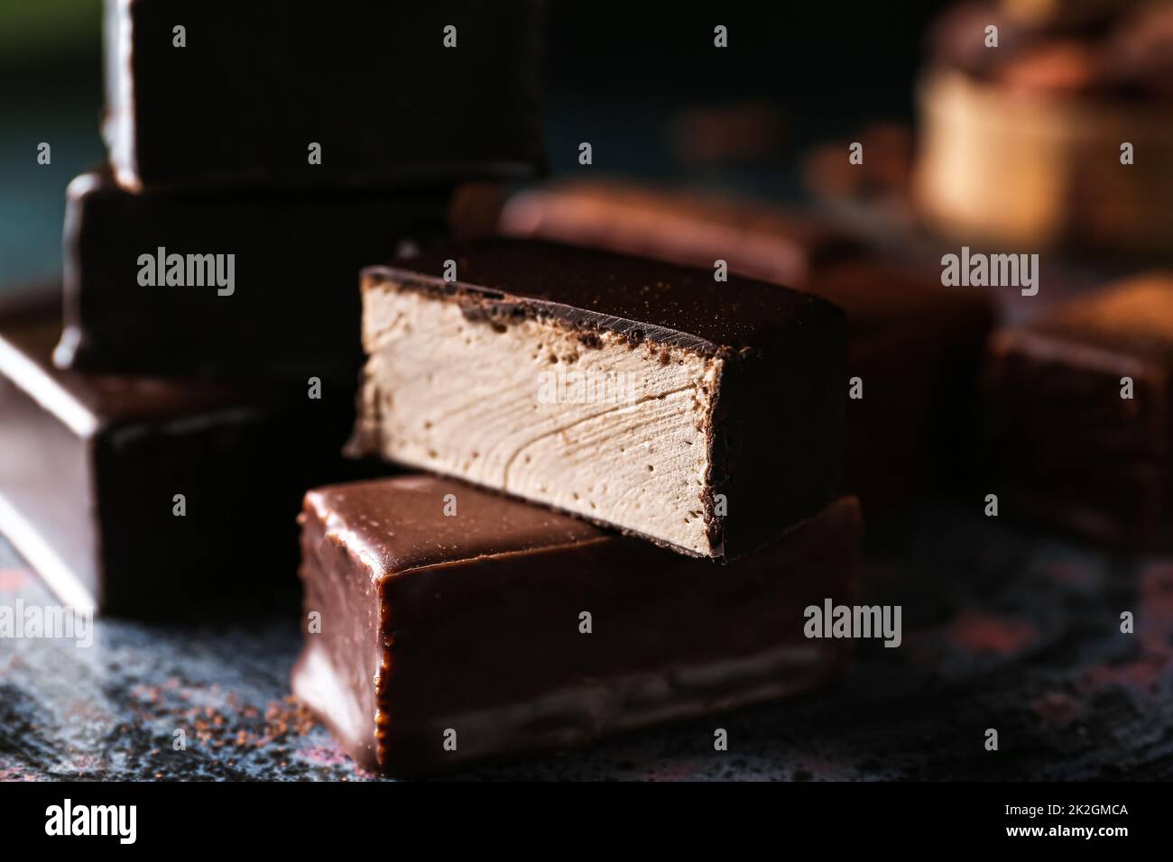 Tasty birds hi-res stock photography and images - Alamy