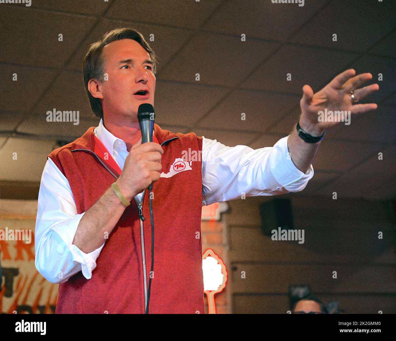SHAWNEE, KANSAS - SEPTEMBER 22, 2022 Virginia Governor Glenn Youngkin ...