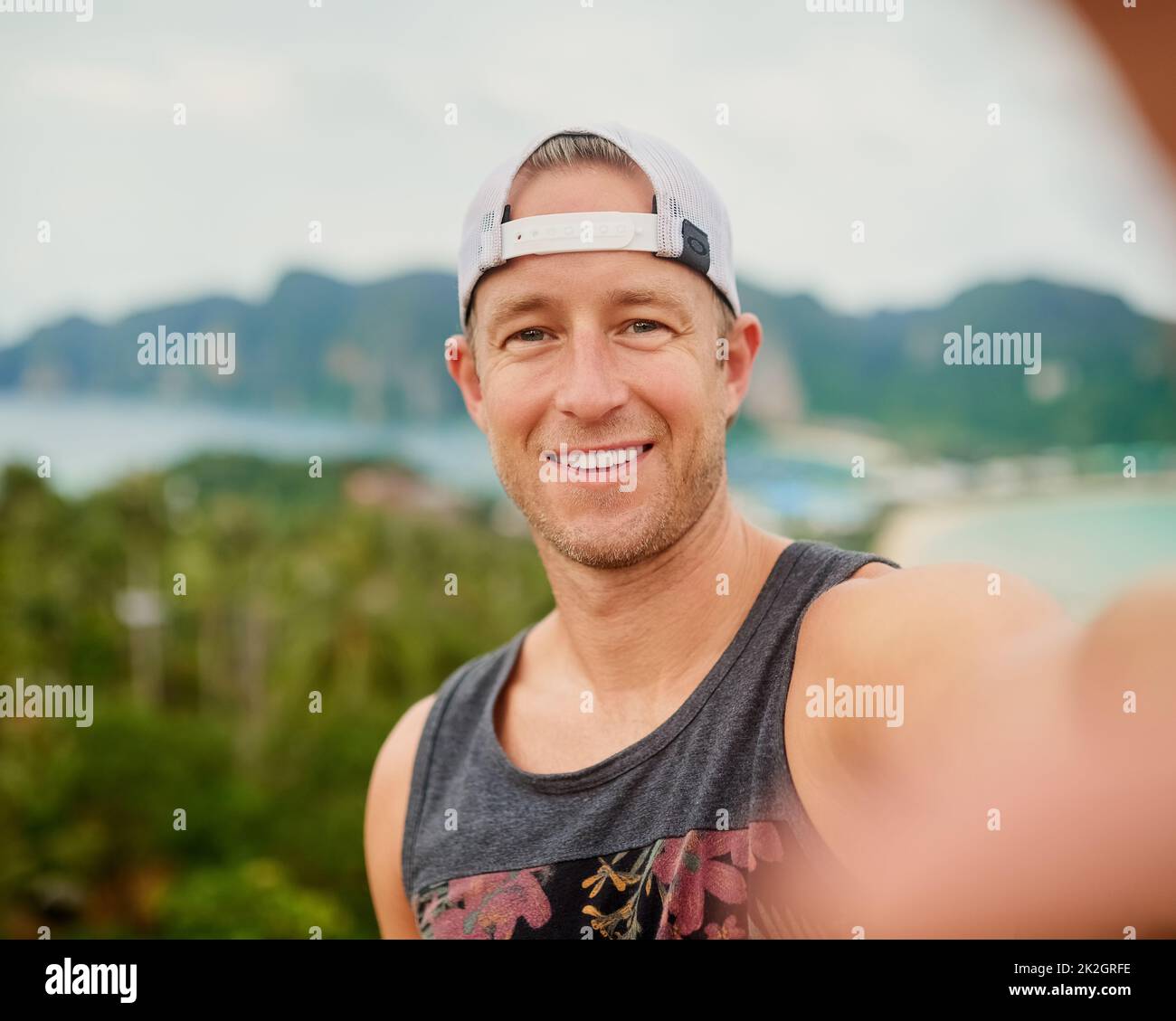 Happy snapping hi-res stock photography and images - Alamy