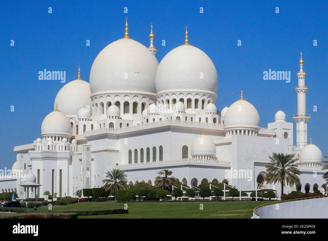 United Arab Emirate , Abu Dhabi - Sheikh Zayed Grand Mosque Stock Photo ...