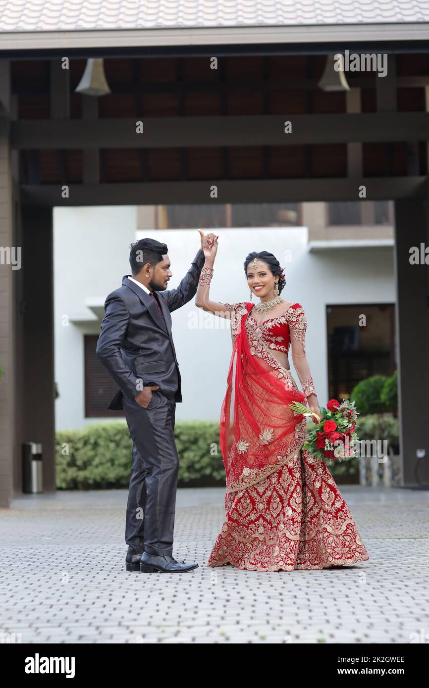 Lovely bride and groom Stock Photo - Alamy