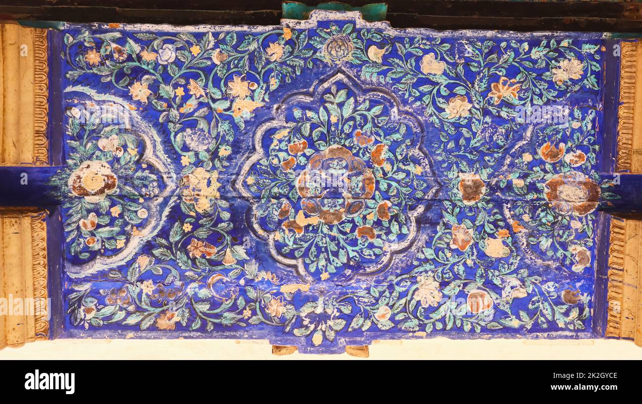 Chitrashala art gallery with its walls and ceiling covered with ...