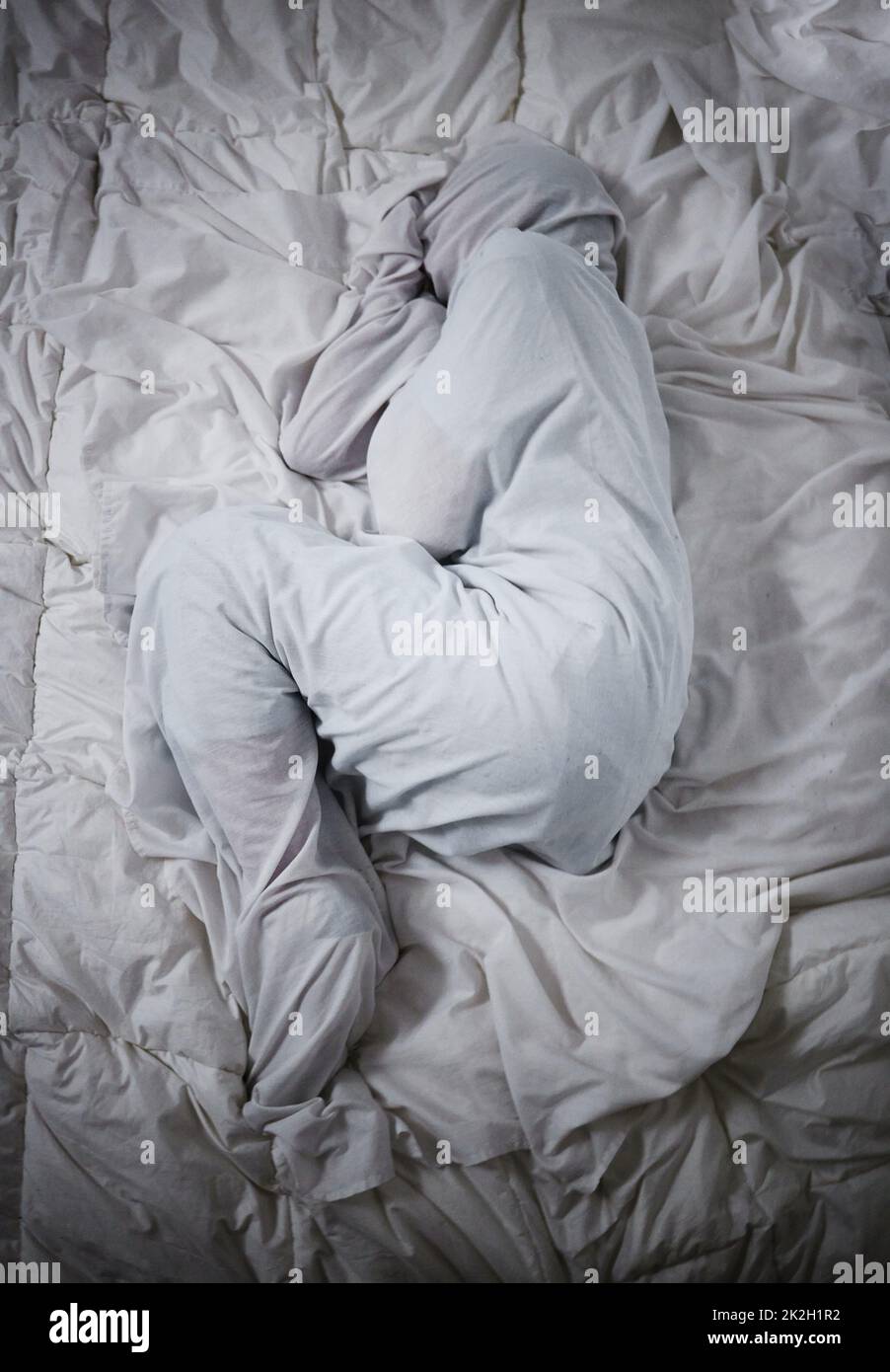 Patient under blanket hi-res stock photography and images - Alamy