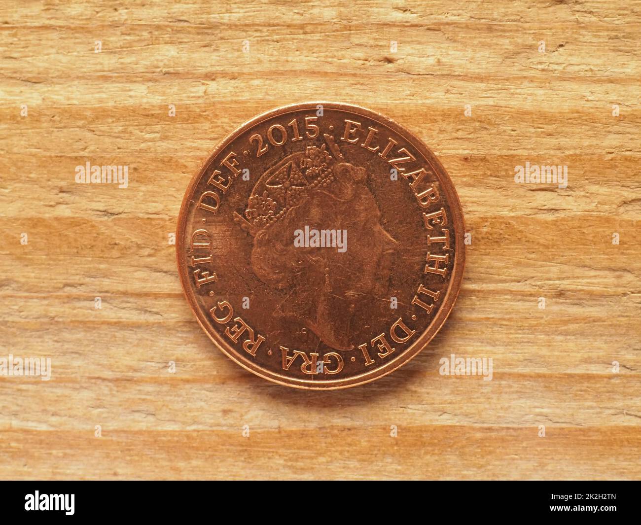 1 penny coin, obverse side showing the Queen, currency of the UK Stock ...