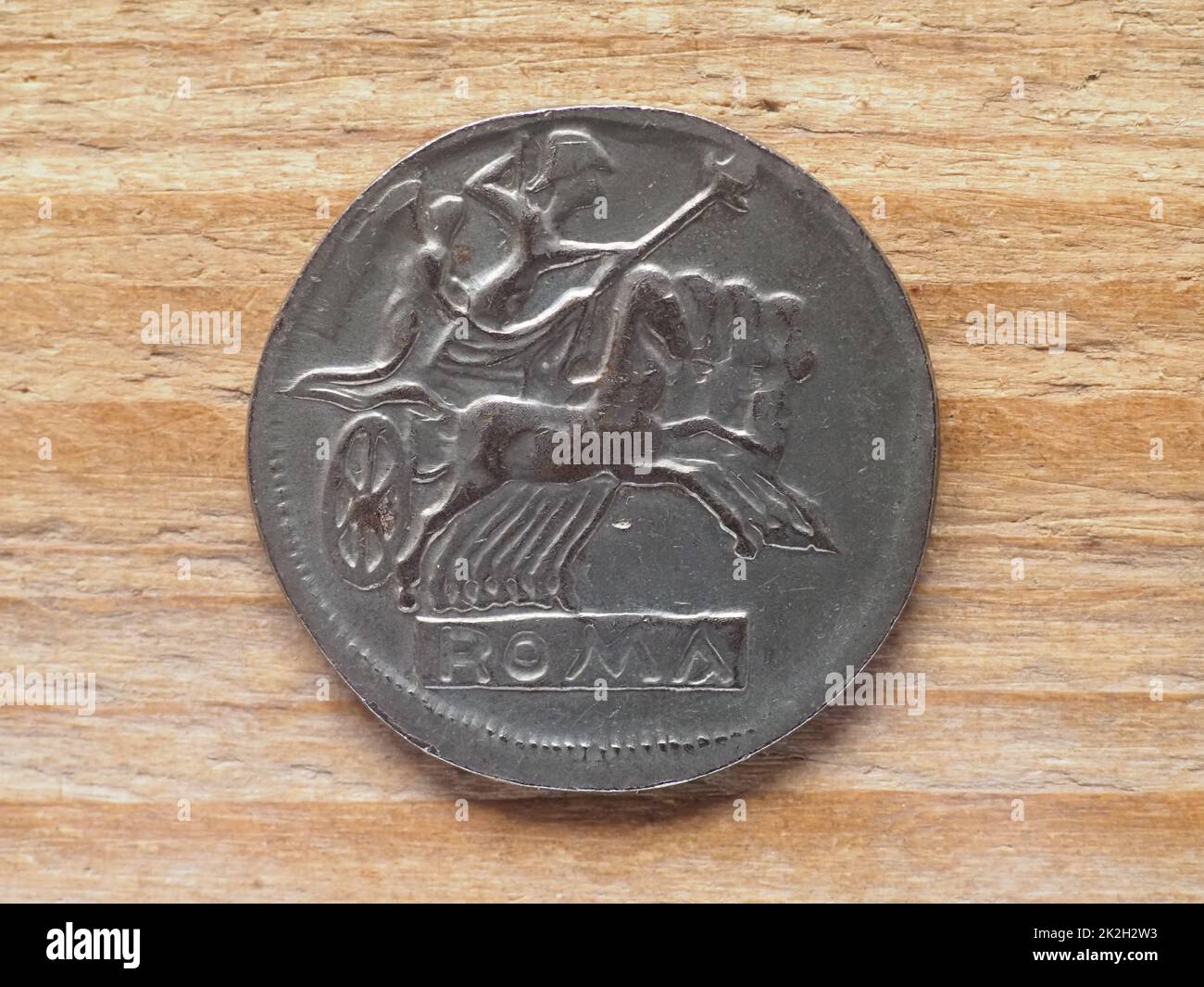 Roman goddess victory coin hi-res stock photography and images - Alamy