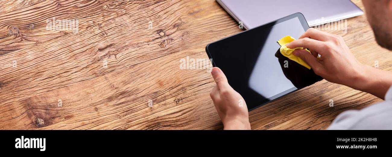 Cleaning tablet screen hi-res stock photography and images - Alamy