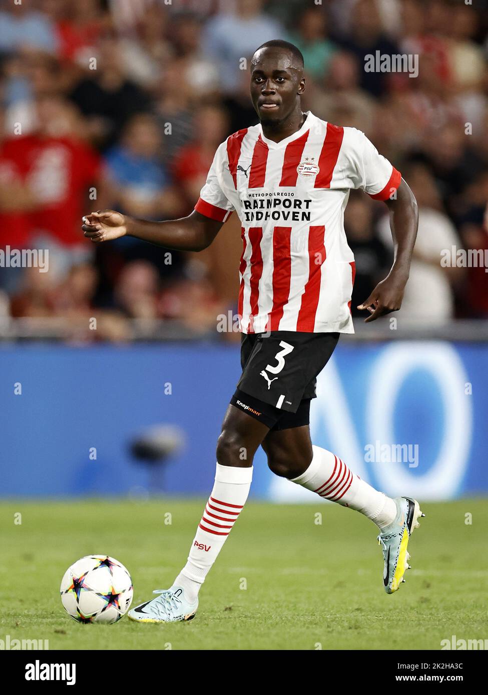 EINDHOVEN - Jordan Teze of PSV Eindhoven during the UEFA Champions ...