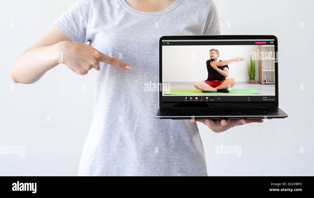 Fitness online. Virtual gym. Home workout. Woman recommending sport ...