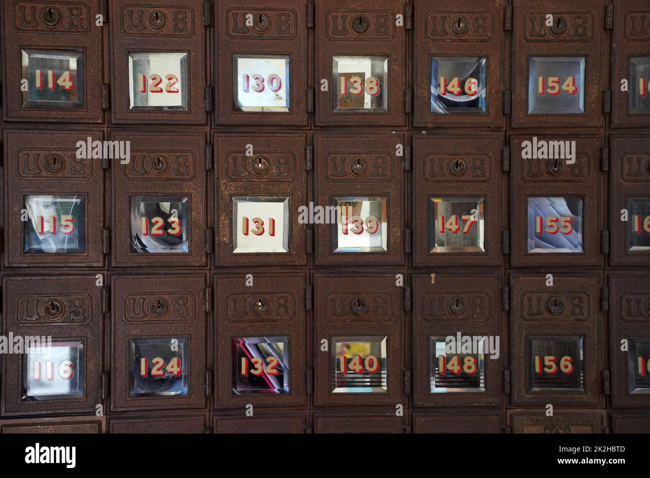 us post hold vintage box boxes lockers letterbox postbox Stock Photo ...