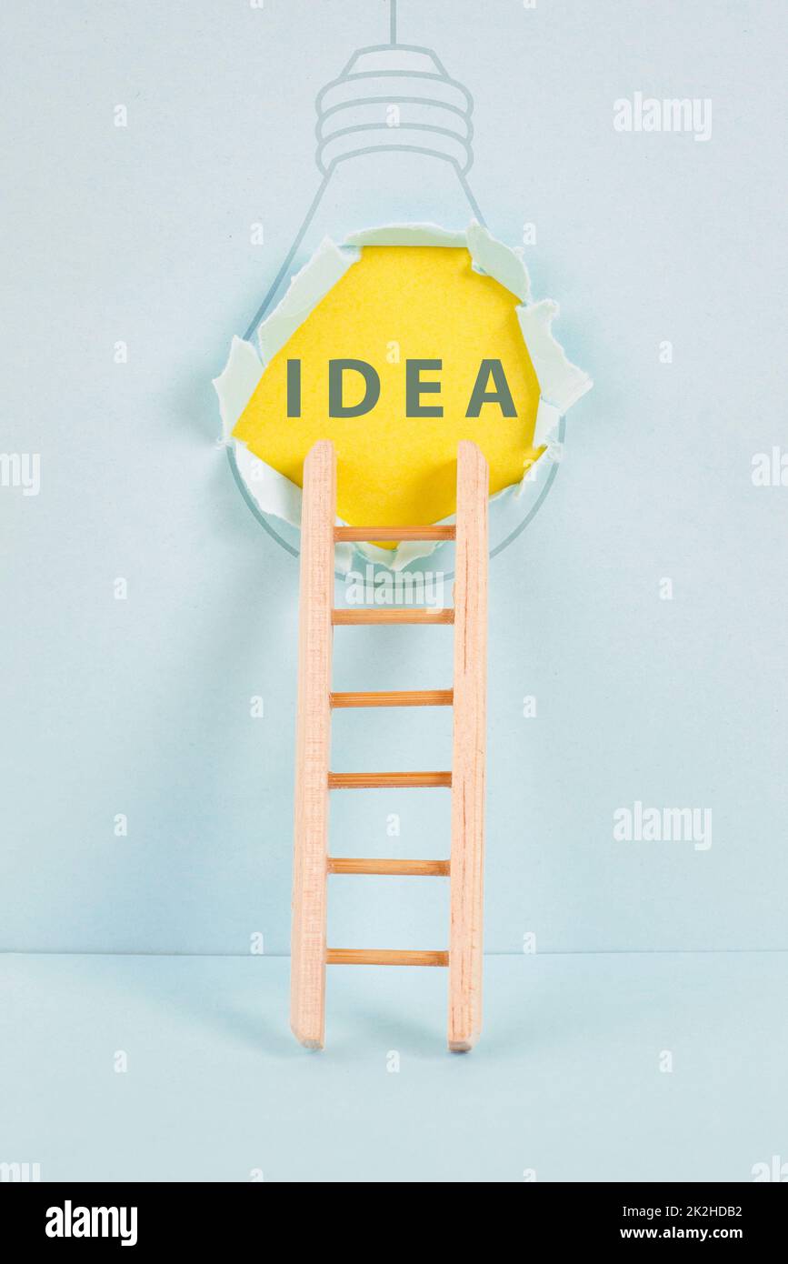Ladder of success, having an idea, marketing and business concept ...