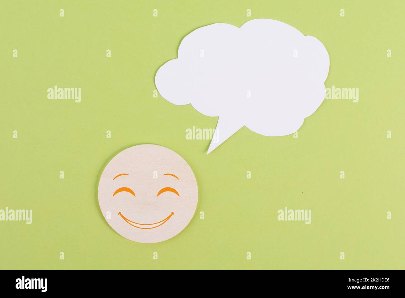 Smiling face with a speech bubble, rating, positive feedback, customer ...