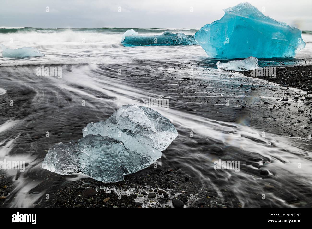 Icebergs on the Diamond Beach Stock Photo - Alamy