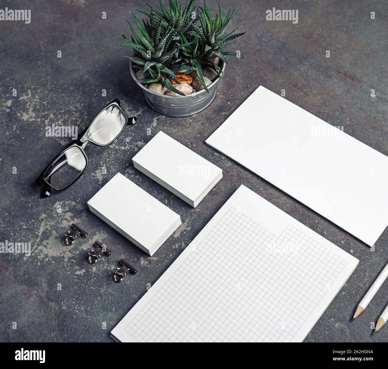 Blank stationery template Stock Photo - Alamy