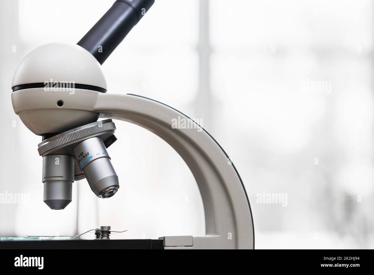 Professional microscope on a workplace in a laboratory Stock Photo - Alamy