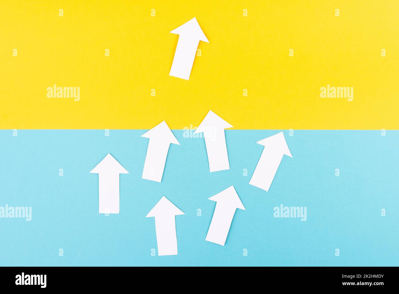 White arrows on a blue background, one is standing out, do different ...