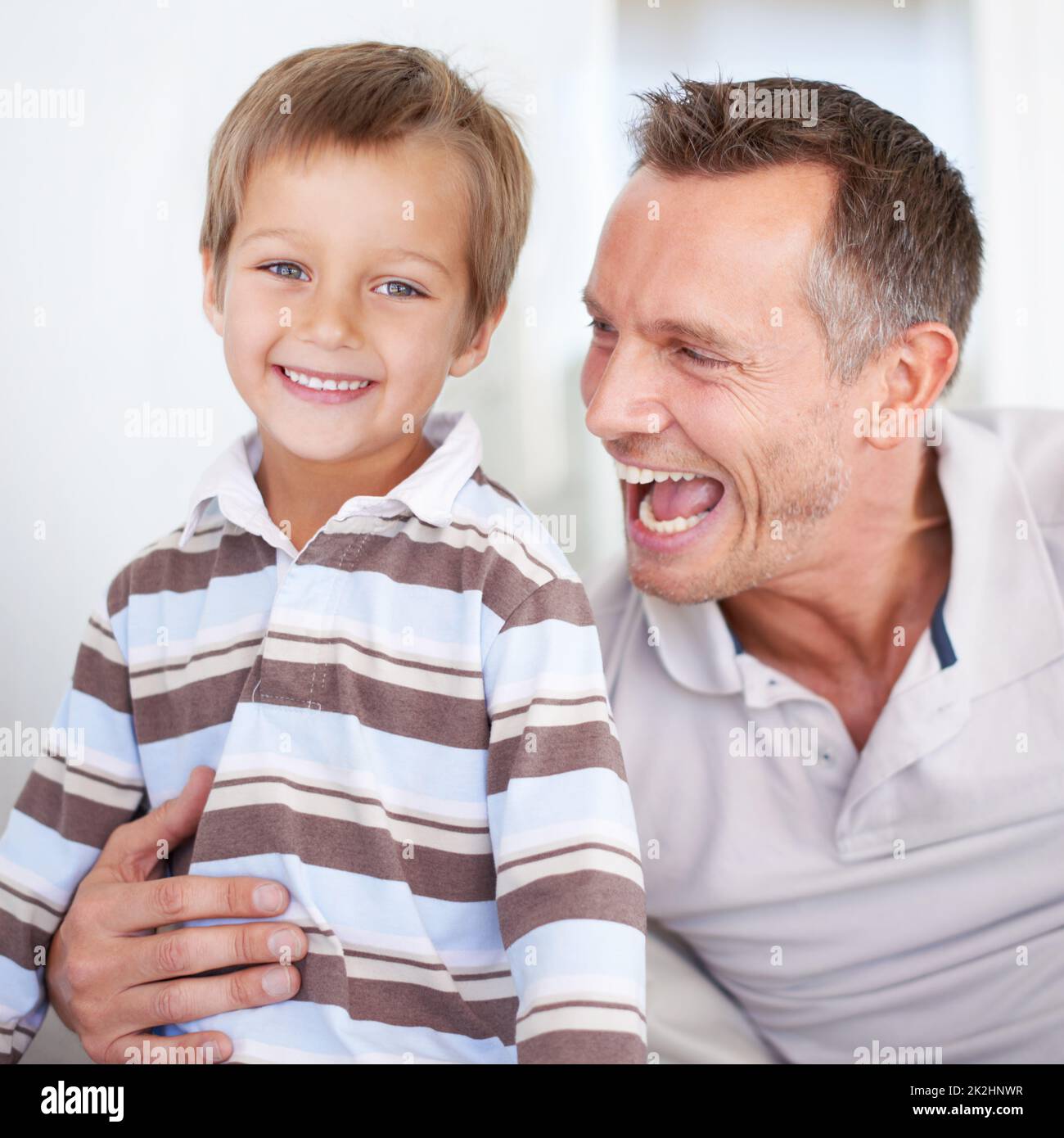 Happy dad and son hi-res stock photography and images - Alamy