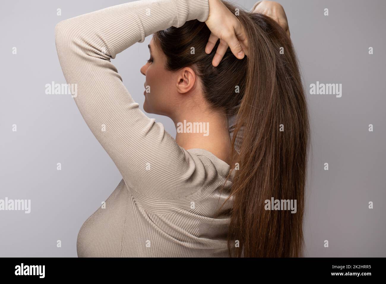 Hair showing hi-res stock photography and images - Alamy