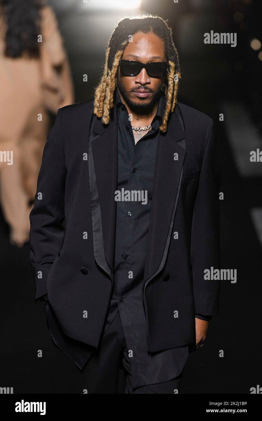 Italian fashion model future hi-res stock photography and images - Alamy