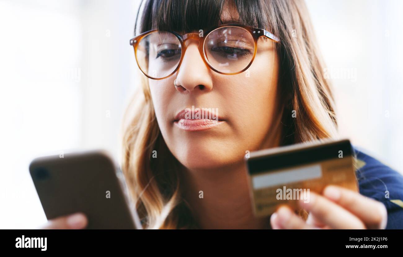 Internet mall hi-res stock photography and images - Alamy