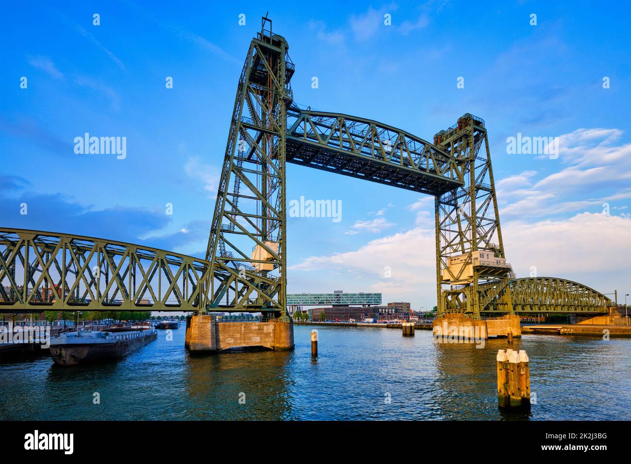 De Hef or Koningshavenbrug railway lift bridge over the Koningshaven in ...