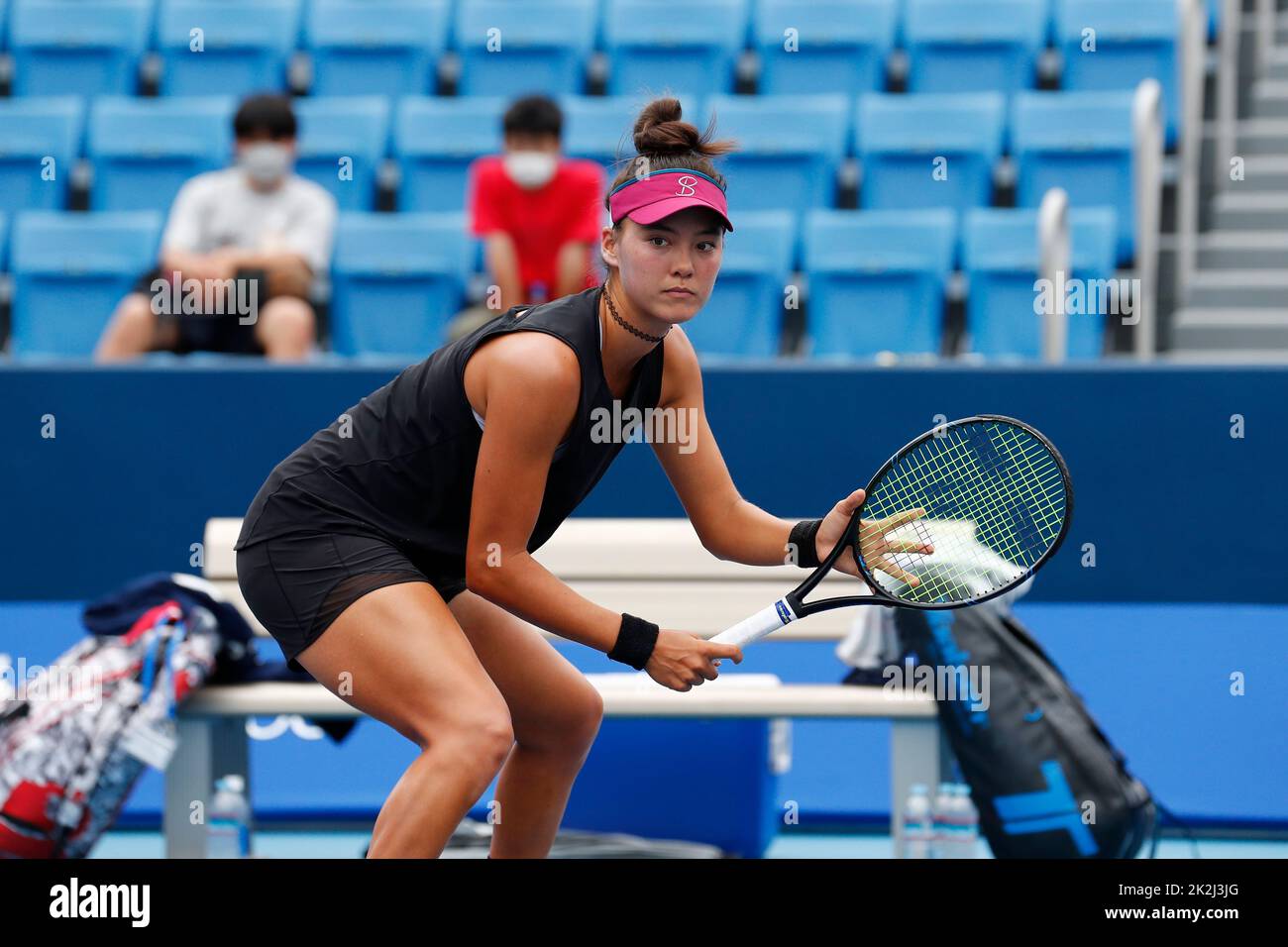 Sophie chang hi-res stock photography and images - Alamy