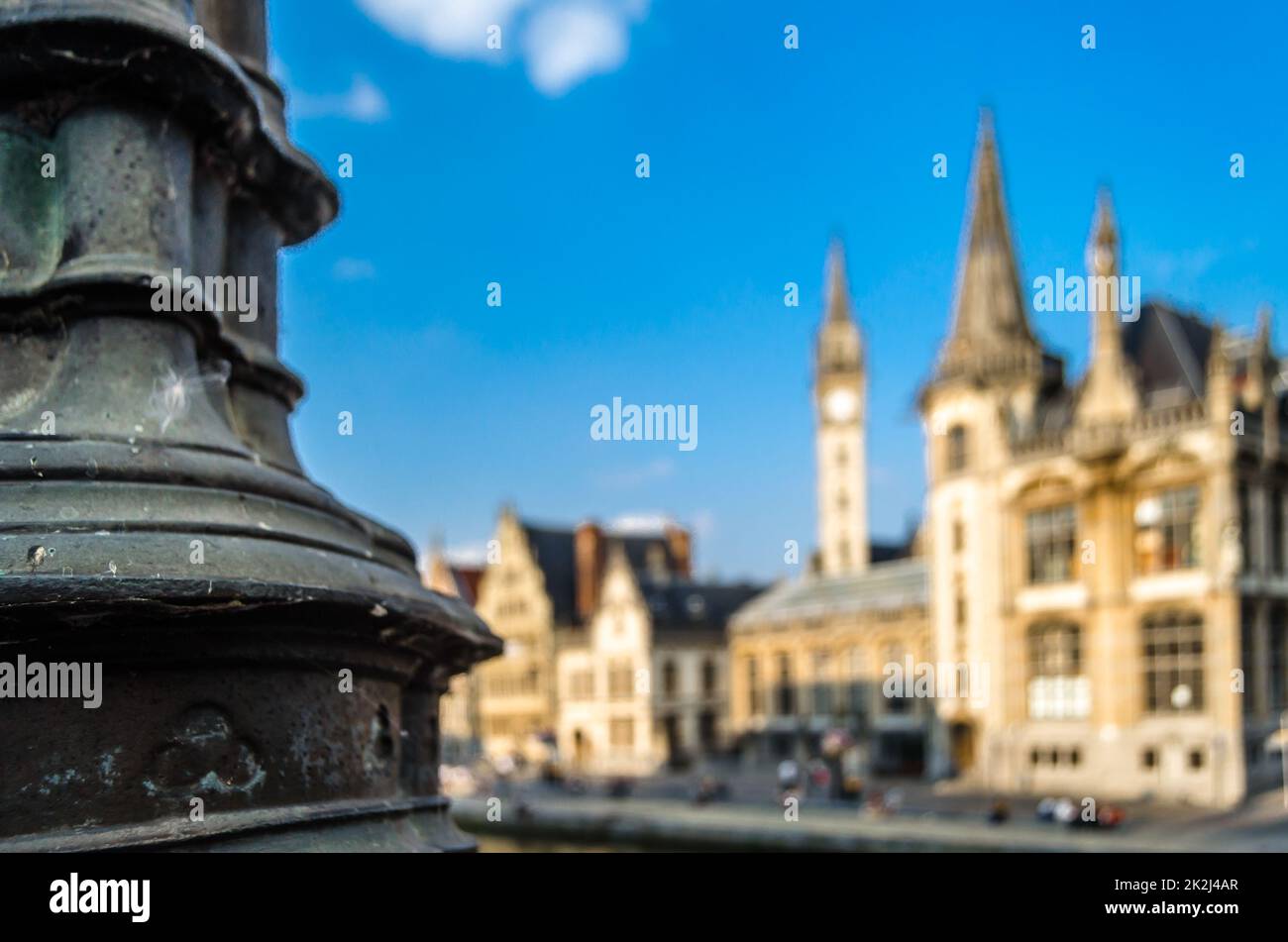 Blurred buildings hi-res stock photography and images - Alamy