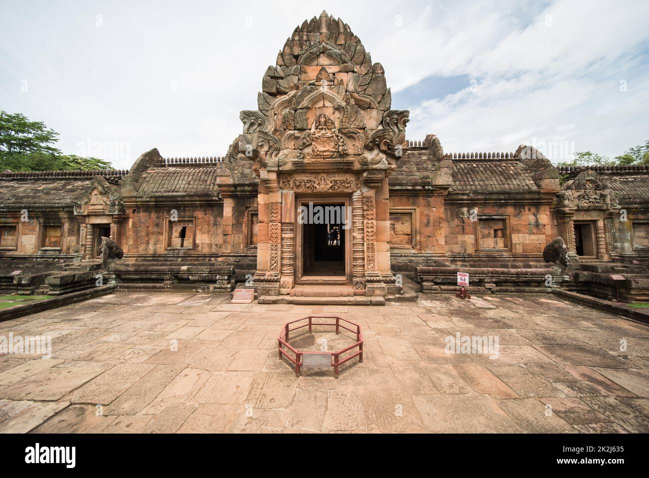Phanom Rung Historical Park, a beautiful Hindu Khmer Empire Temple ...