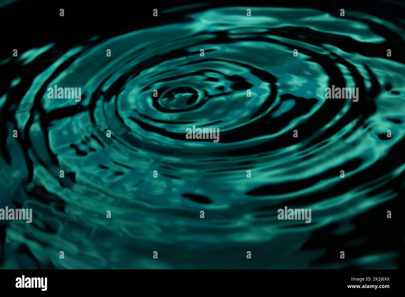 Rings on the surface Stock Photo - Alamy
