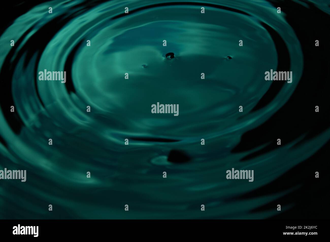 Ripple rings hi-res stock photography and images - Alamy