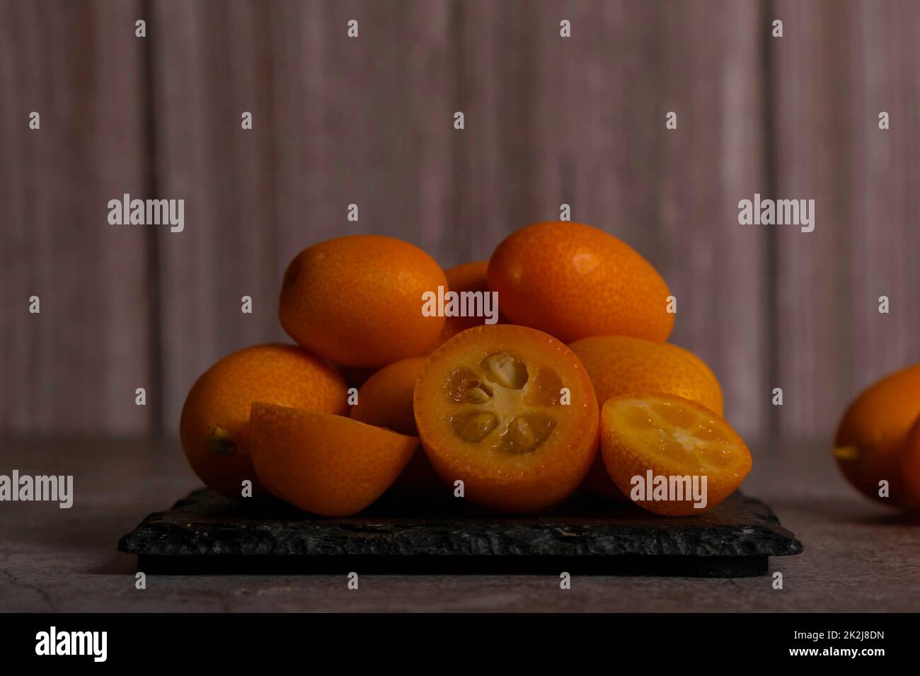 Small kumquat hi-res stock photography and images - Alamy