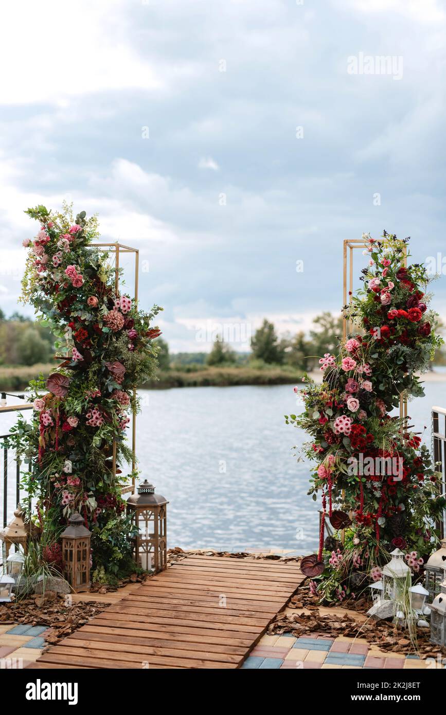 wedding ceremony area Stock Photo - Alamy