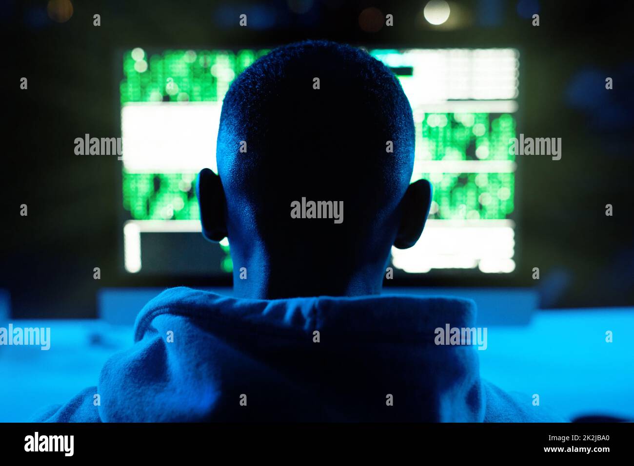 Male computer hacker hi-res stock photography and images - Alamy