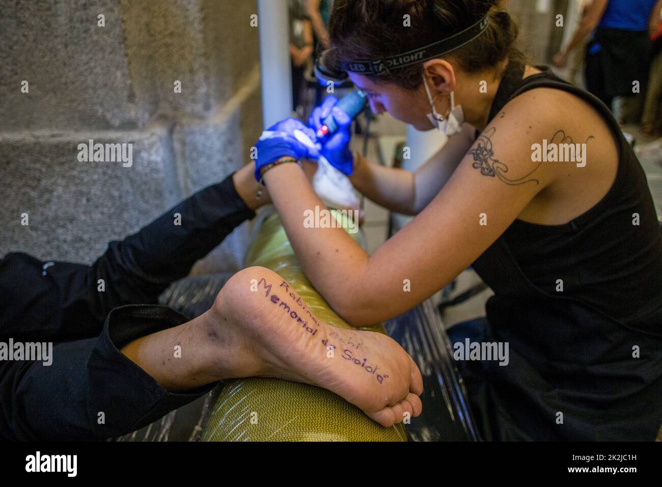 Female feet soles hi-res stock photography and images - Alamy